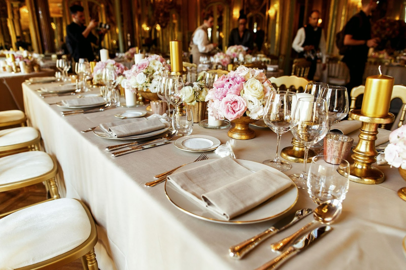 A Detailed Wedding Catering Checklist & Timeline - Divine Caterers